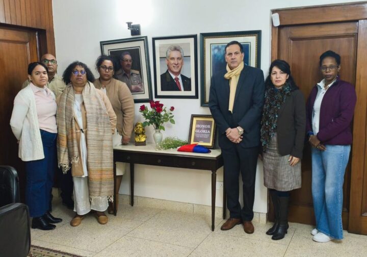 Cubanos en India rinden tributo a 32 hermanos caídos en Venezuela ...